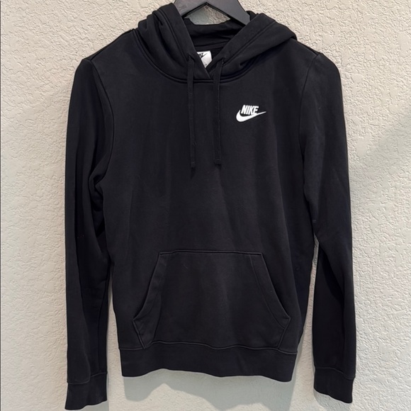 Nike | Shirts | Nike Black Pullover Hoodie Xs | Poshmark